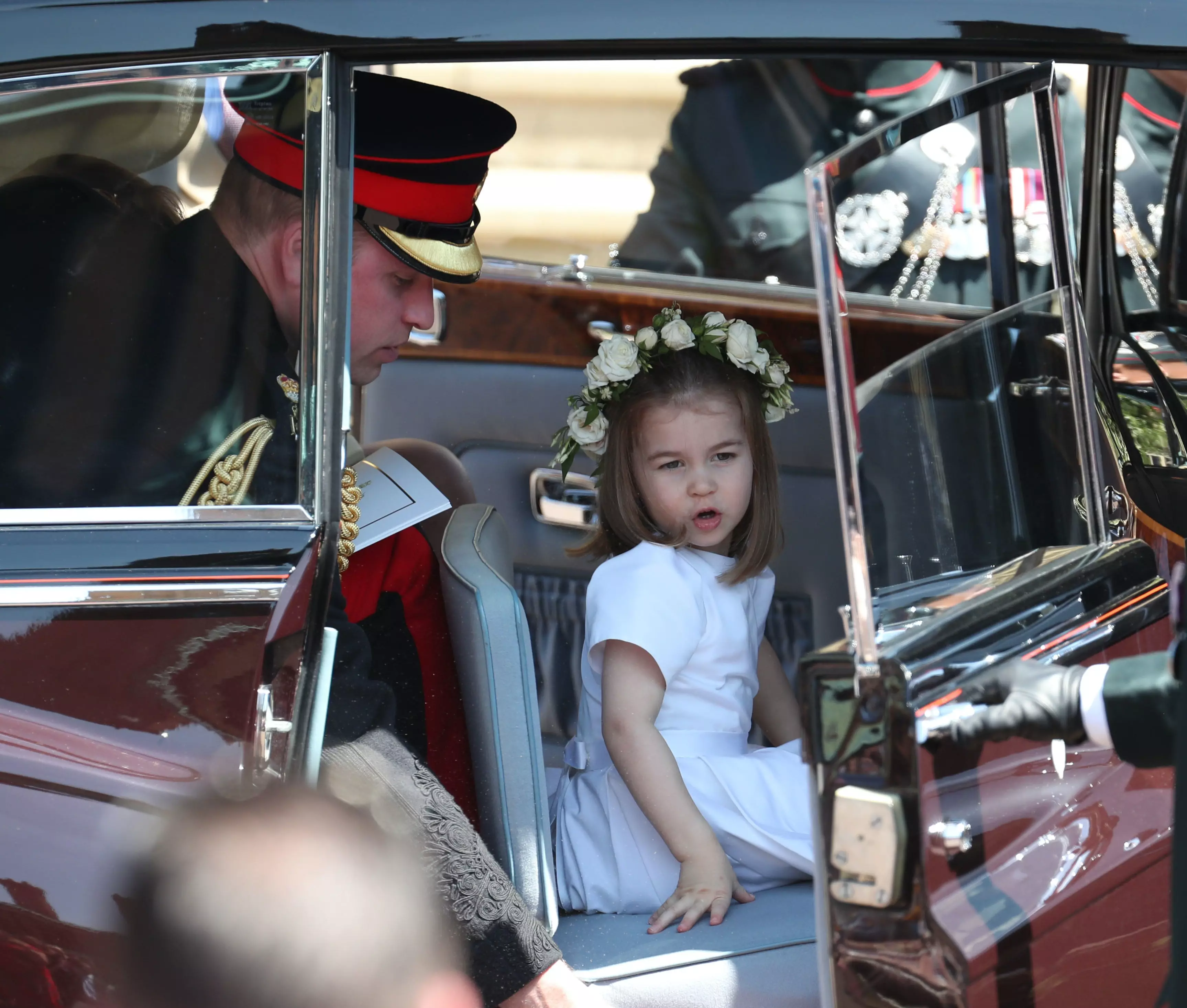 Gikuha ni Prince William ang backseat sa Princess Charlotte.