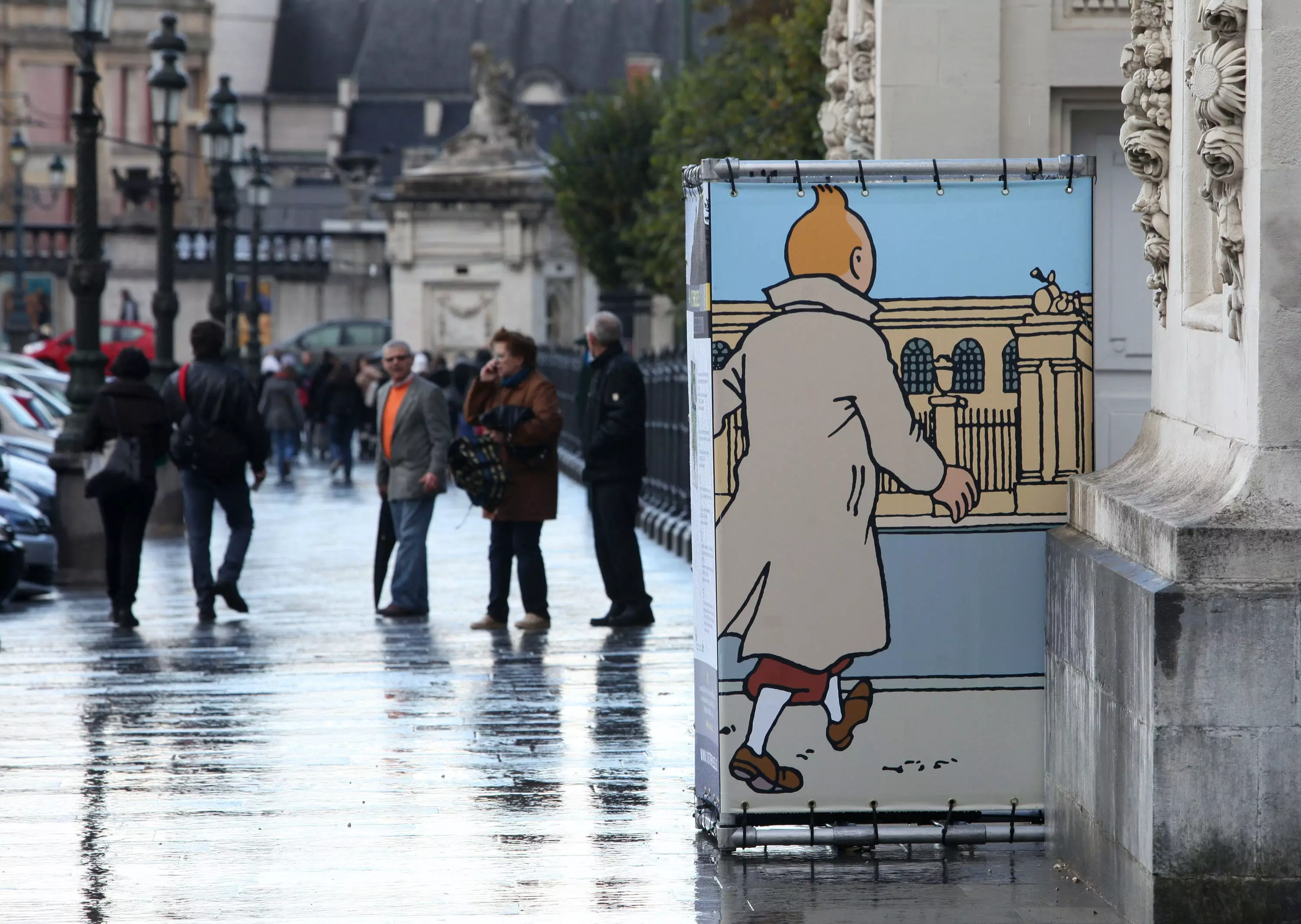 Tintin Tributes Mgbe mwakpo Brussels gasịrị gosipụtara ịdị n'otu n'etiti Community Global 12796_2