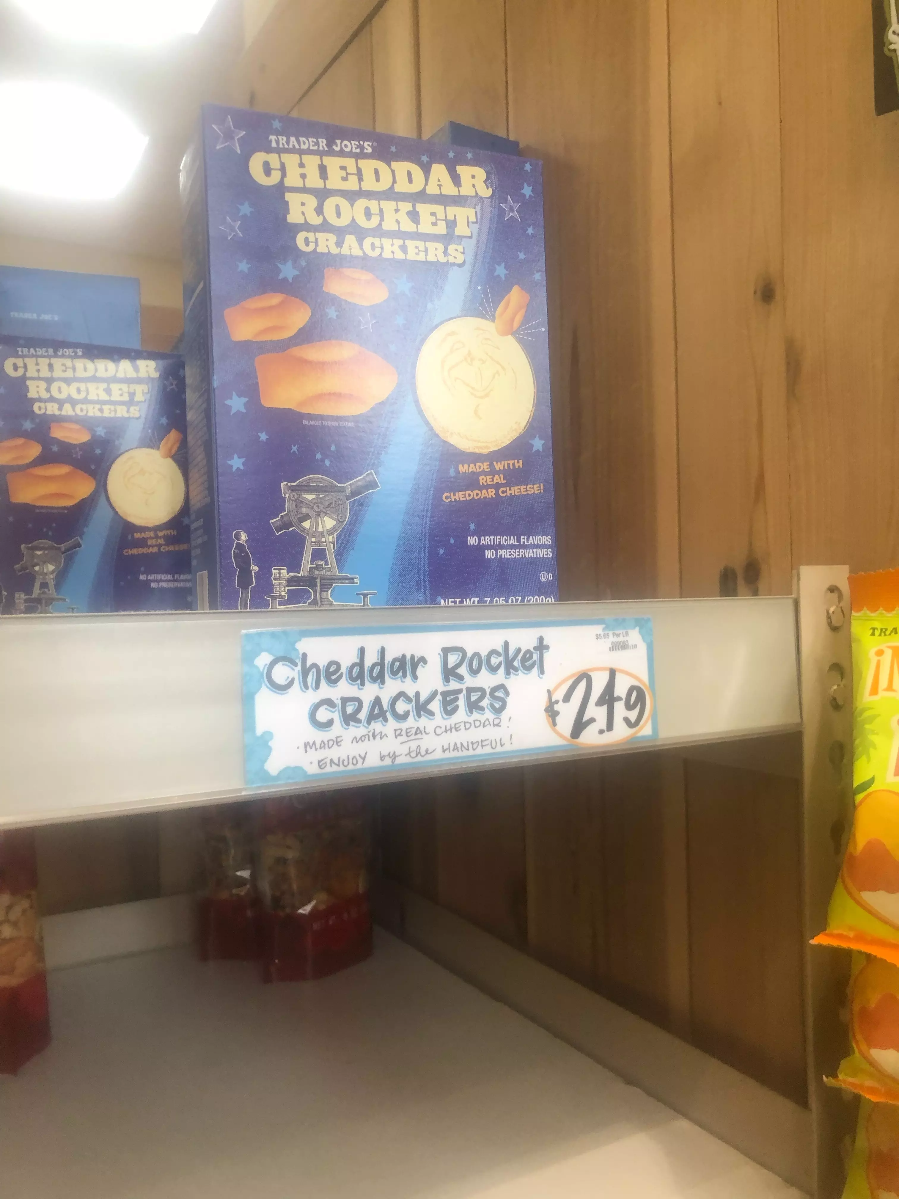 Ngati Mukupita Kwa Trader Joe's, Nazi Zokhwasula 15 Ana Anga Awiri *Chikondi* 69983_11